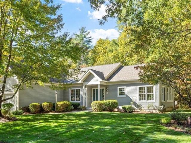Stonegate Ln Unit,bedford, Condo For Sale