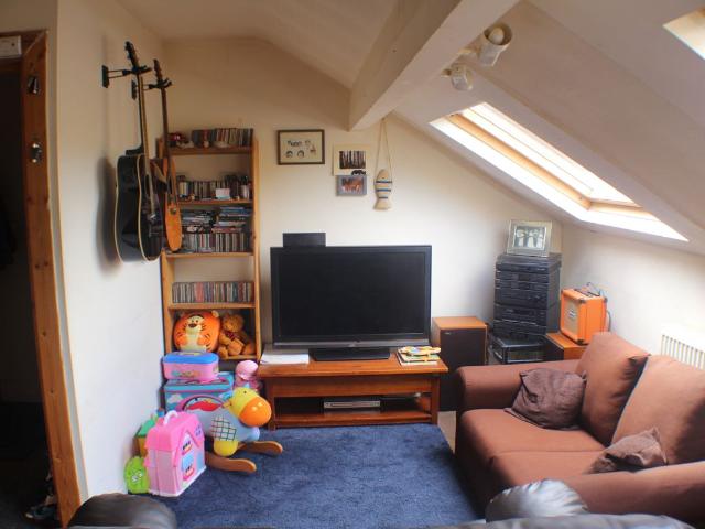 Stonegate Road, Flat 8, 62, Leeds LS6, 1 bed flat to rent, £692 pcm | PrimeLocation