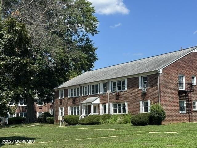 Stonehurst Blvd Apt A, Freehold, Condo For Sale