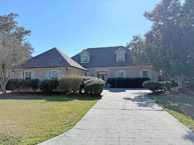 Stonehaven Dr