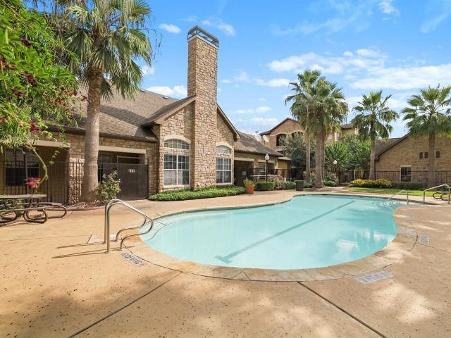 Stonehaven 3 Bedroom Apartment for Rent at 15301 Northwest Fwy, Houston, TX 77040 Carverdale
