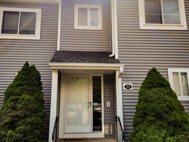 Stoneheights Dr Unit,waterford, Home For Sale