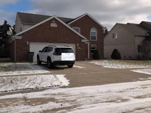 Stonehenge Manor Dr