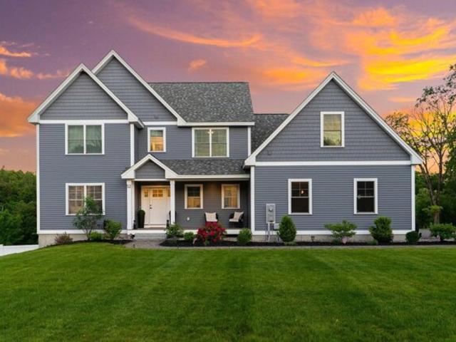 Stonehenge Rd, Londonderry, Home For Sale
