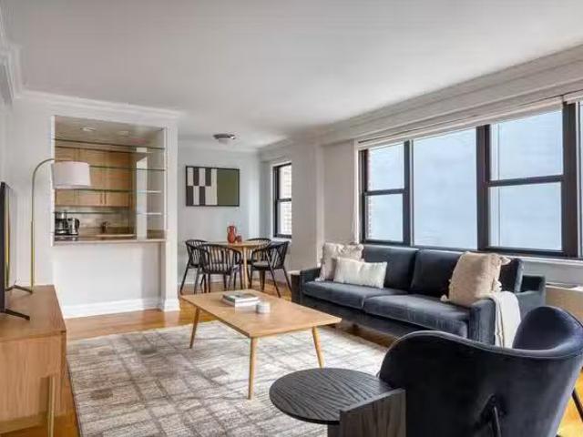 Stonehenge 33, 141 E 33rd St, Kips Bay 1 Bedroom 2 Bath