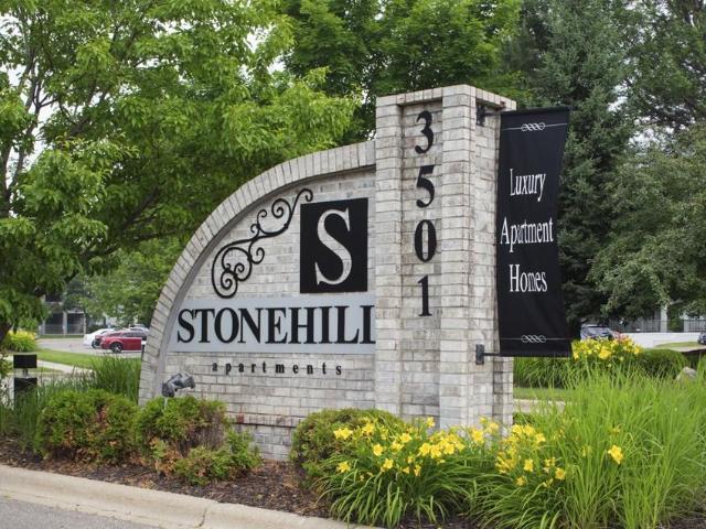 Stonehill 1 Bedroom Apartment for Rent at 3501 Xenium Ln N, Plymouth, MN 55441 Plymouth Wayzata