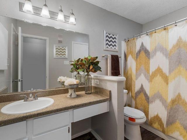 Stonehill at Pipers Creek 1 Bedroom Apartment for Rent at 7940 Pipers Creek St, San Antonio, TX 78251 Crown Meadows