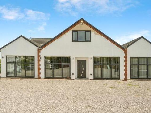 Stonehill, Hatfield Woodhouse, 6 Bedroom Detached