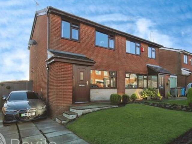 Stonehill Road, Rochdale, 3 Bedroom Semi detached