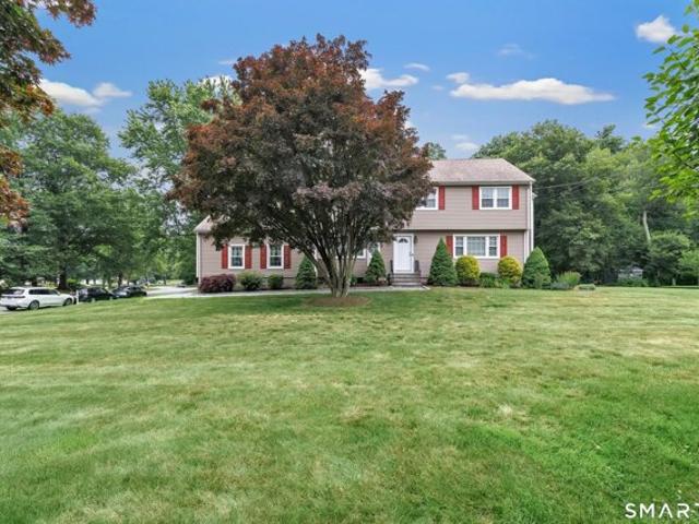 Stonehouse Rd, Trumbull, Home For Sale