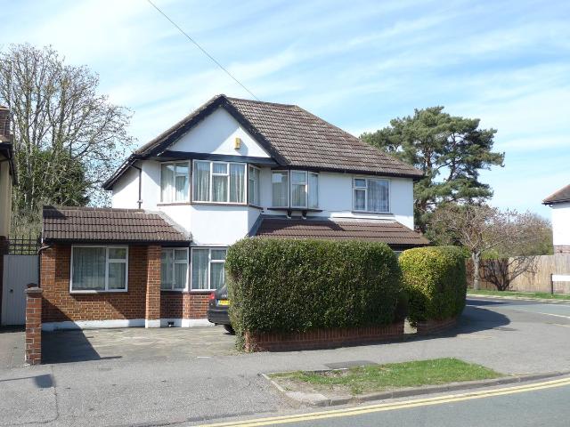 Stoneleigh Park Road, Epsom KT19, 4 bed detached house to rent, £2,800 pcm | PrimeLocation