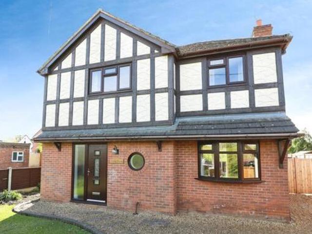 Stoneley Road, Crewe, 3 Bedroom Detached