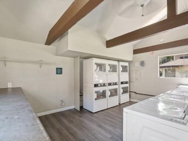 Stoneridge Apartment Homes 1 Bedroom Apartment for Rent at 1540 W 8th St, Upland, CA 91786