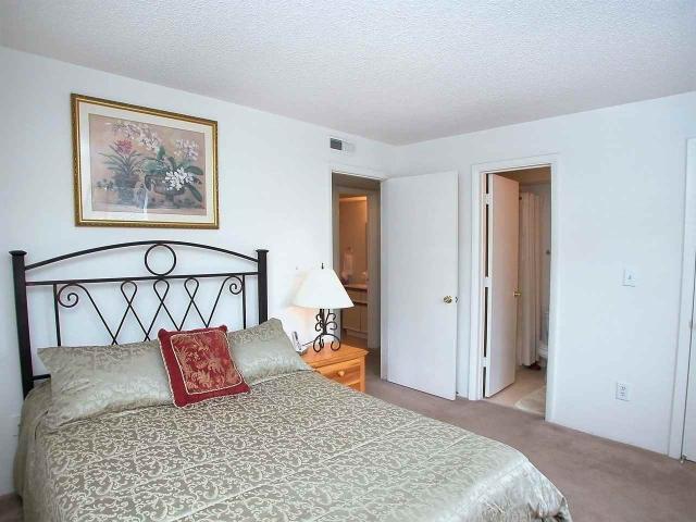 Stonesthrow Apartment Homes 2 Bedroom Apartment for Rent at 65 Century Cir, Greenville, SC 29607 Overbrook
