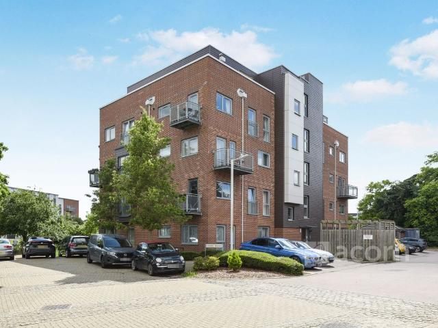 Stones Avenue, Dartford DA1, 2 bed flat to rent, £1,700 pcm | PrimeLocation
