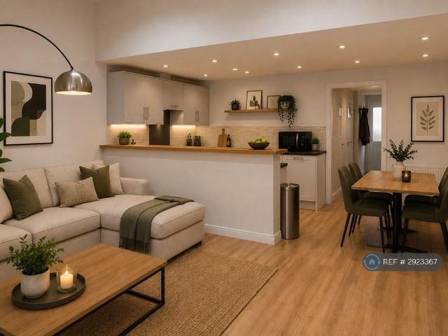 Stoneville St, Cheltenham, GL51 3 bed terraced house to rent £1,850 pcm £427 pw