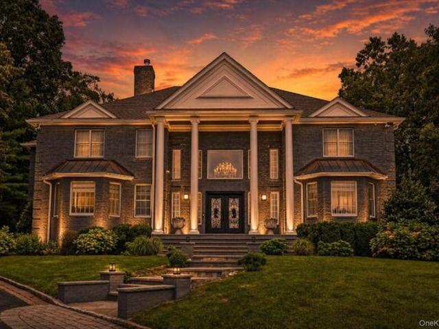 Stonewall Cir, West Harrison, Home For Sale