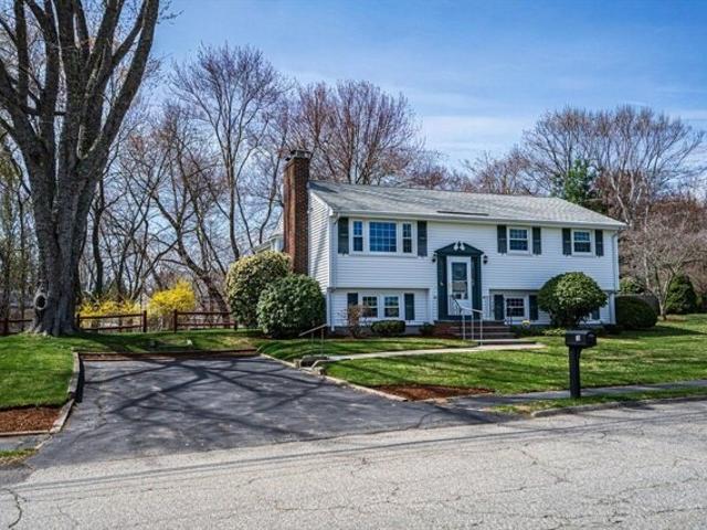 Stonewall Dr, Woburn, Home For Sale