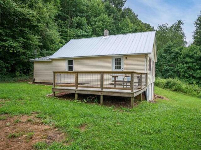 Stonewall Rd Ne, Pilot, Home For Sale