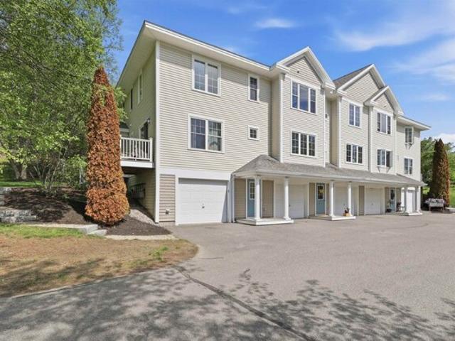 Stonewall Way Unit D, Exeter, Home For Sale