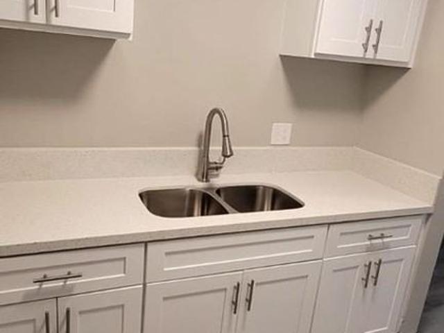 Stonewood Apartments 1 Bedroom Apartment for Rent at 10606 Lakewood Blvd, Downey, CA 90241 Downey