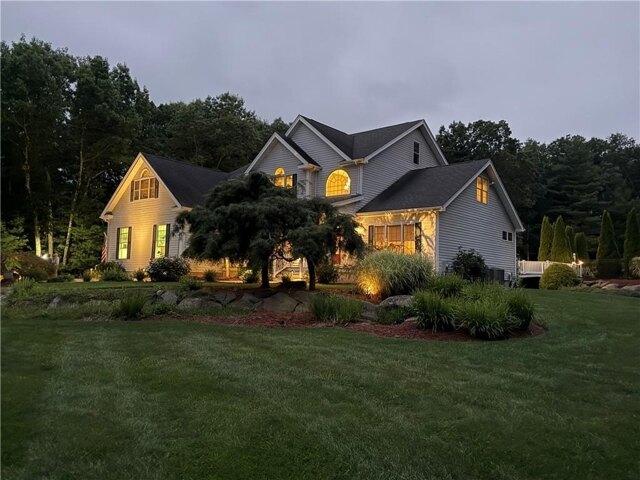 Stoney Dr, North Smithfield, Home For Sale