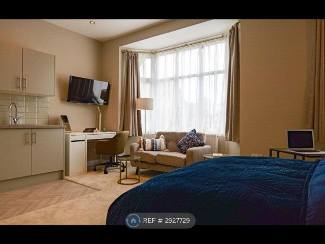 Stoney Road, Coventry CV1, Studio to rent, £875 pcm | PrimeLocation