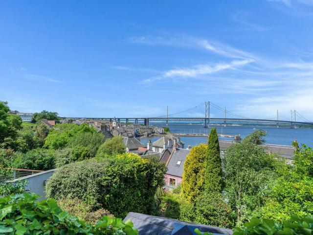 Stoneycroft Road South Queensferry, Edinburgh, EH30