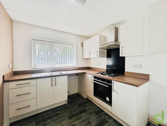 Stoneyhurst Avenue, Burnley BB10, 1 bed flat to rent, £600 pcm | PrimeLocation