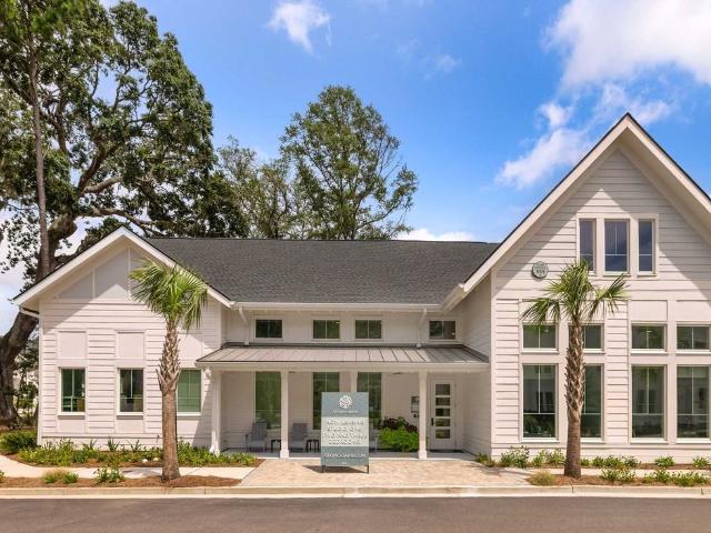 Stono Oaks 1 Bedroom Apartment for Rent at 555 Linger Longer Dr, Johns Island, SC 29455
