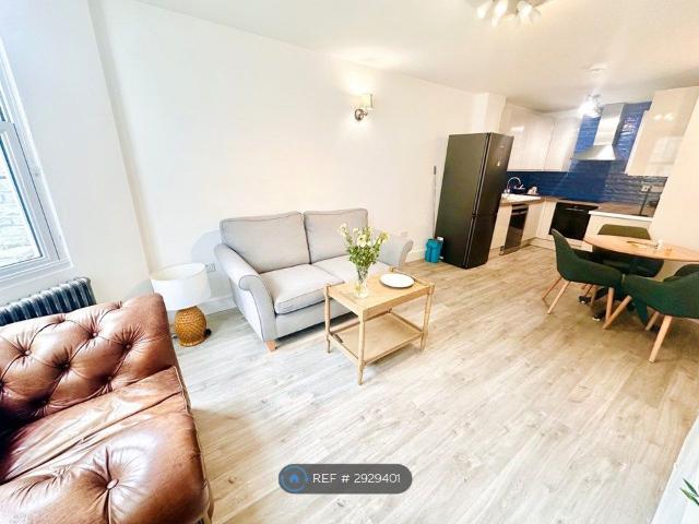 Stonor Road, London W14, 2 bed flat to rent, £3,000 pcm | PrimeLocation
