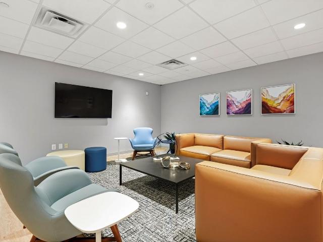 Stony Brook Commons 1 Bedroom Apartment for Rent at 390 Blue Ledge Dr, Boston, MA 02131 Metropolitan Hill Beach Street