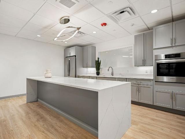 Stony Brook Commons 2 Bedroom Apartment for Rent at 390 Blue Ledge Dr, Boston, MA 02131 Metropolitan Hill Beach Street