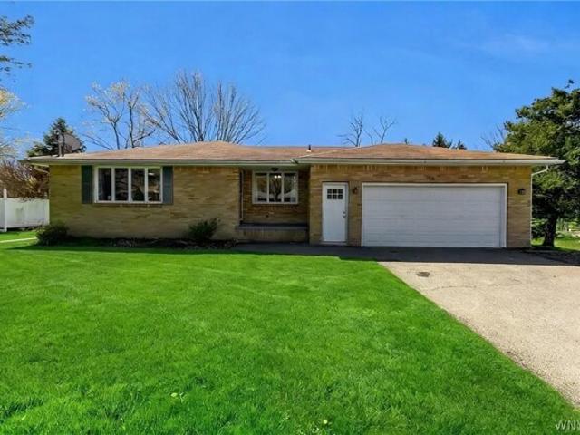 Stony Point Rd, Grand Island, Home For Sale