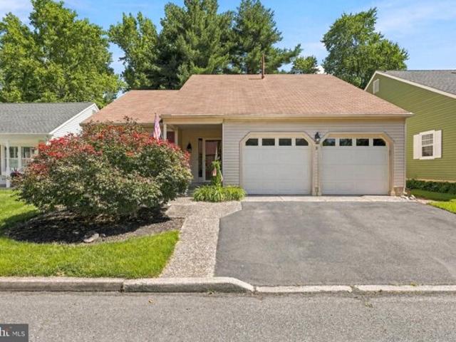 Stonybrook Ct, Medford, Home For Sale