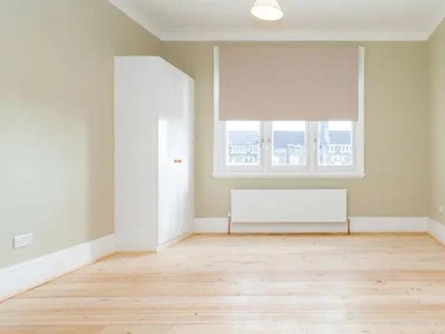 Stop Shop, Green Street, London, E13 9BF, United Kingdom | 1 bed house for rent #166854650 | Rentberry