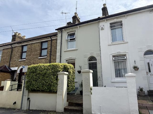 Stopford Road, Gillingham ME7, 2 bed property to rent, £1,290 pcm | PrimeLocation