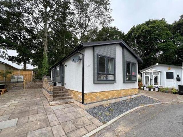 Stopples Lane, Woodlands Park, Hordle, 2 Bedroom Mobile