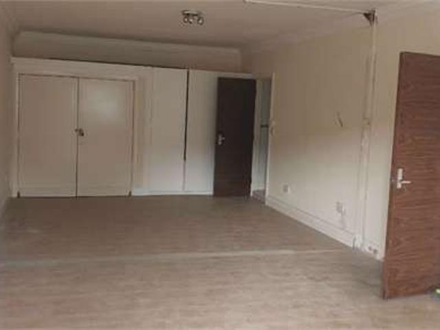 Storage Commercial