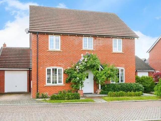 Storksbill Lane, Southmoor, 4 Bedroom Detached