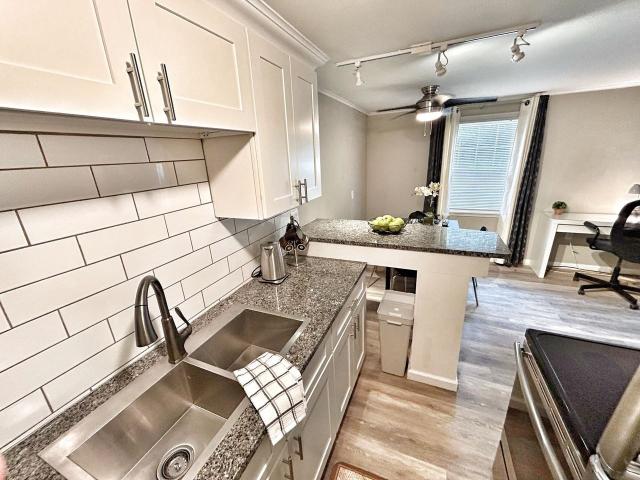 Storrs Apts 1 Bedroom Apartment for Rent at 611 Middle Tpke, Storrs, CT 06268