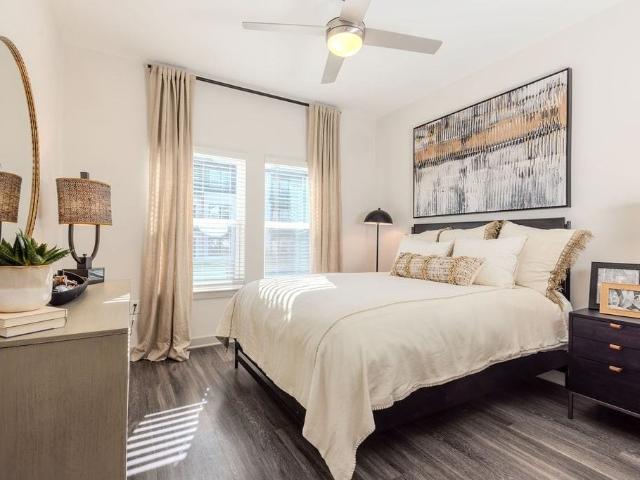 Story University North 3 Bedroom Apartment for Rent at 700 Avett Ln, Charlotte, NC 28262 Mallard Creek Withrow Downs
