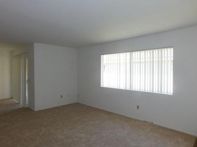STA7925 1 Bedroom Apartment for Rent at 7925 Stark Dr, Huntington Beach, CA 92647 Washington
