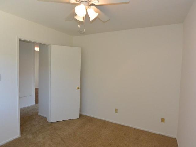 STA7921 1 Bedroom Apartment for Rent at 7921 Stark Dr, Huntington Beach, CA 92647 Washington