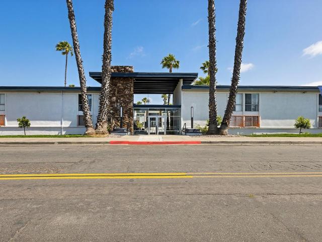 State 2 Bedroom Apartment for Rent at 4981 Catoctin Dr, San Diego, CA 92115 College East