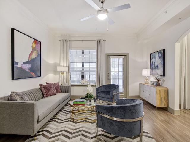 State Thomas Ravello 1 Bedroom Apartment for Rent at 2610 Allen St, Dallas, TX 75204 Uptown