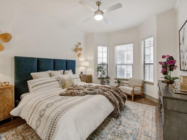 State Thomas Ravello 1 Bedroom Apartment for Rent at 2610 Allen St, Dallas, TX 75204 Uptown