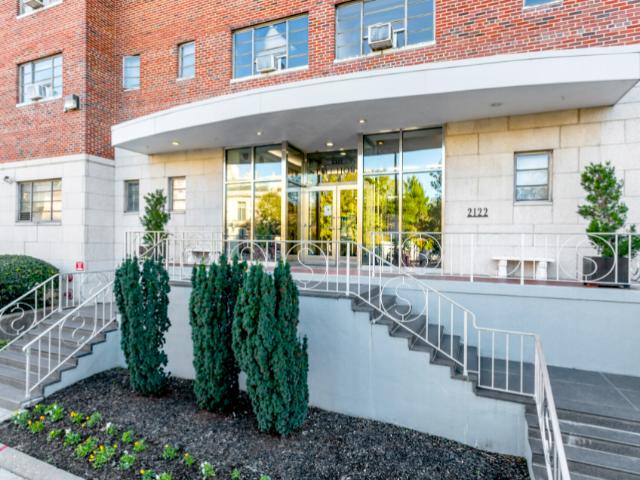 State House Apartments Studio Apartment for Rent at 2122 Massachusetts Ave Nw, Washington, DC 20008 Dupont Circle