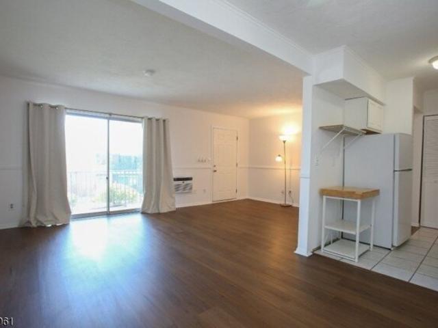 State Route Unit,parsippany Troy Hills Township, Condo For Sale
