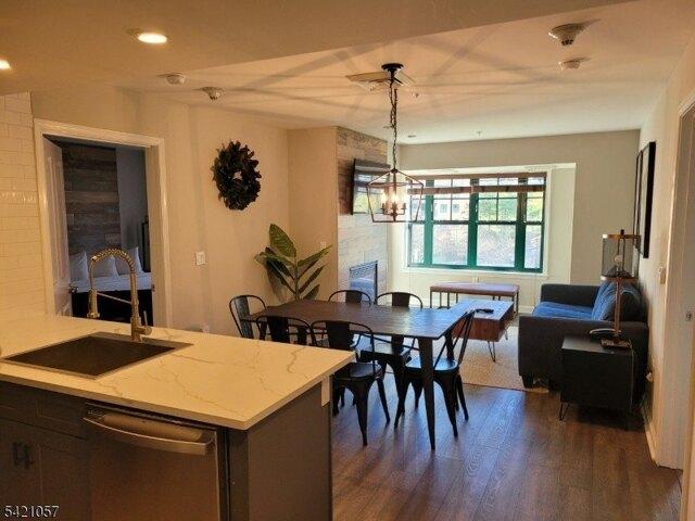 State Rt Unit,vernon, Condo For Sale